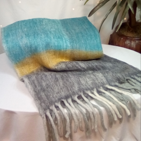 West Elm | Bedding | West Elm Soft Wool Blend 5 X 70 Fringed Throw ...